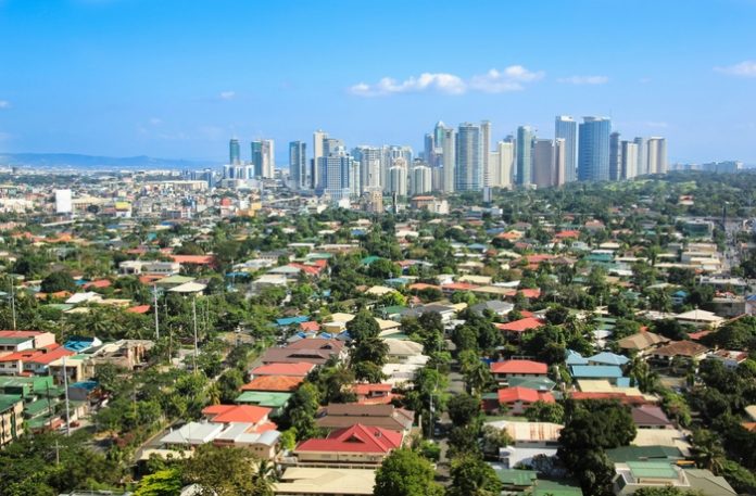 Nine Advantages of Living Close to Business Districts | Lamudi