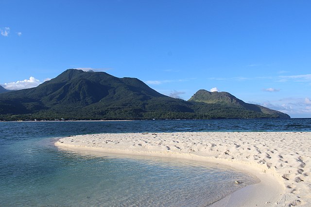 The 24 Active Volcanoes in the Philippines: Locations, Alert Levels ...