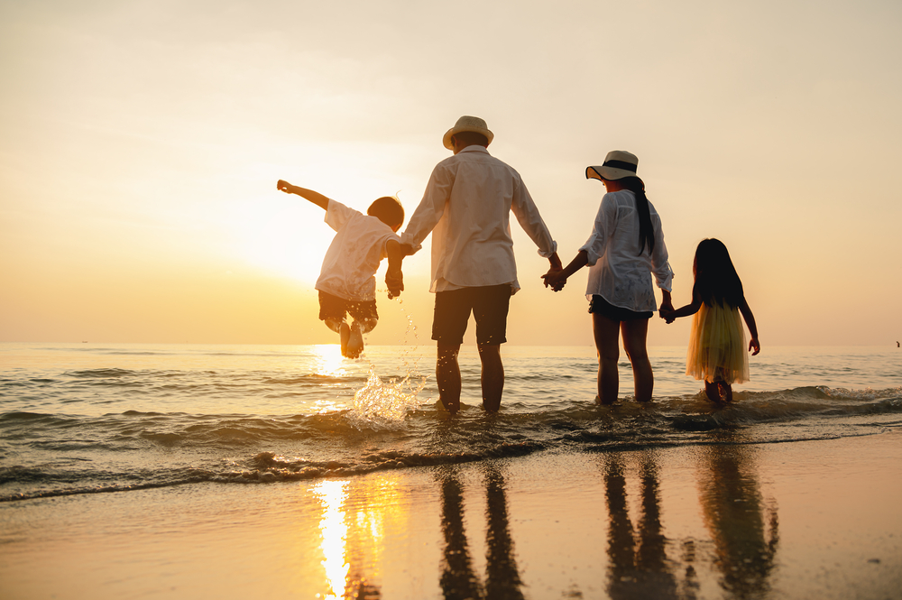 2024 Philippine Holidays and Long Weekend Schedule | Lamudi